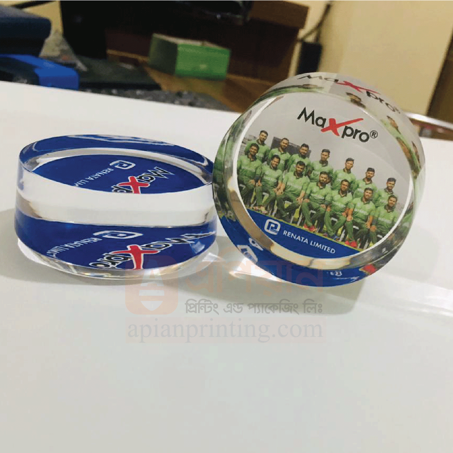 Paper weight with uv spot print - Apian Printing & Packaging Ltd.